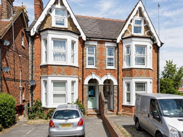 Tilehurst Road, Reading, Berkshire RG30, 1 bed flat to rent, £1,100 pcm | PrimeLocation