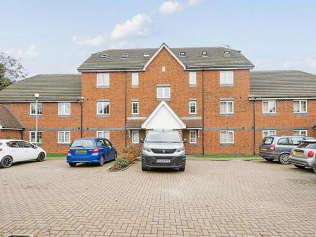Tilers Close, Merstham, 2 Bedroom Apartment