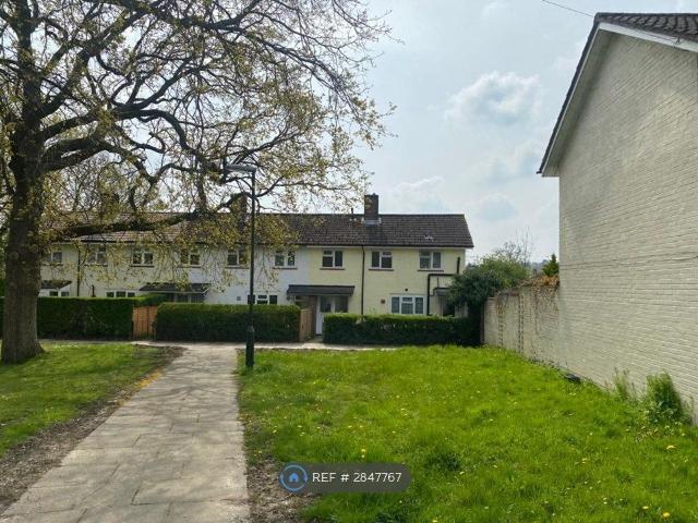 Tilgate Way, Crawley RH10, 3 bed end terrace house to rent, £1,750 pcm | PrimeLocation