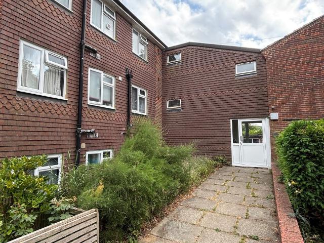 Tillard Close, Petham, Canterbury, Kent CT4, 2 bed flat to rent, £1,100 pcm | PrimeLocation
