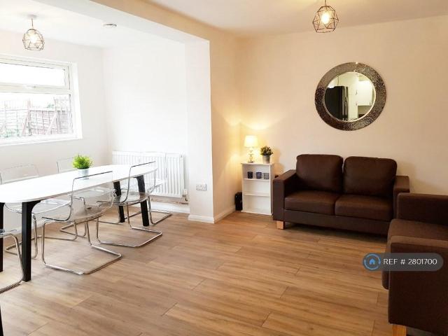 Tilling Road, Bristol, BS10 5 bed end of terrace house to rent £3,100 pcm £715 pw
