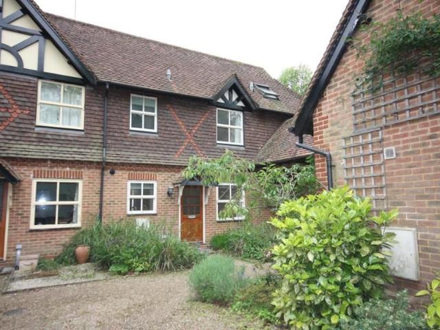 Tillingbourne Mews, The Street, Albury GU5, 1 bed terraced house to rent, £1,300 pcm | PrimeLocation