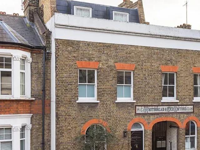 Tillings Close, London, SE5 0BX, United Kingdom | 2 bed house for rent #168181426 | Rentberry