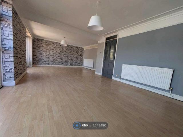 Tilston Walk, Wilmslow SK9, 4 bed end terrace house to rent, £1,549 pcm | PrimeLocation