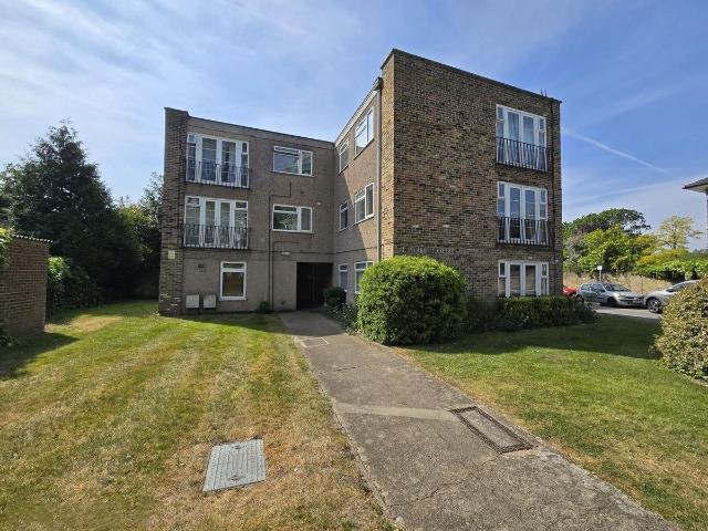 Tiptree Drive, Enfield EN2, 1 bed flat to rent, £1,400 pcm | PrimeLocation