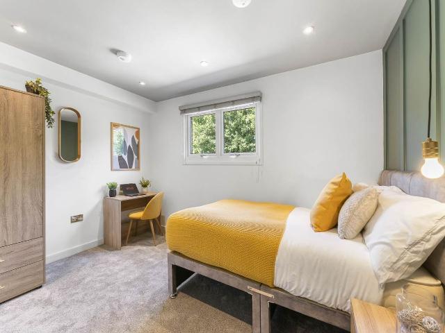 Tirrington, Bretton, Peterborough PE3, Room to rent, £650 pcm | PrimeLocation
