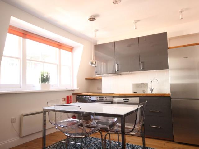 Tisbury Court, London W1D, 1 bed flat to rent, £2,200 pcm | PrimeLocation