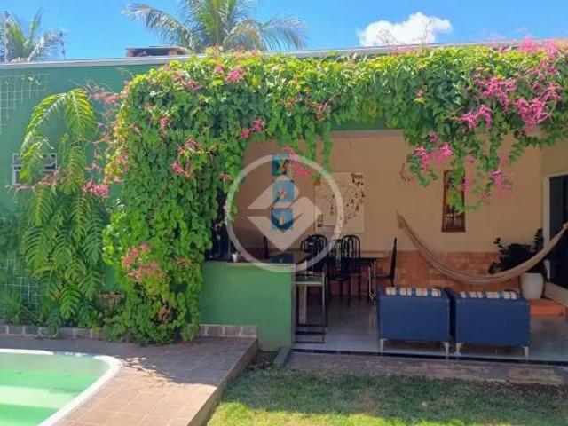 Título: Casa de 3 Quartos com Piscina e Placa Solar – Residencial Natália