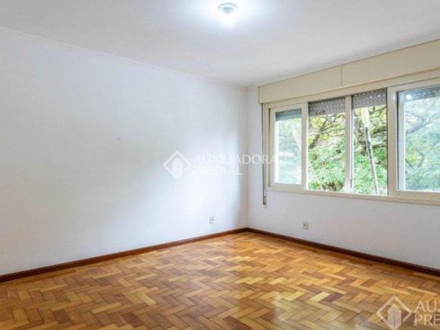 Título: Apartamento reformado no bairro Santa Cecília Porto Alegre