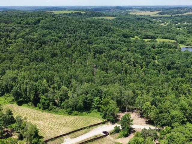 Titus Rd, Freeport, OH 45505