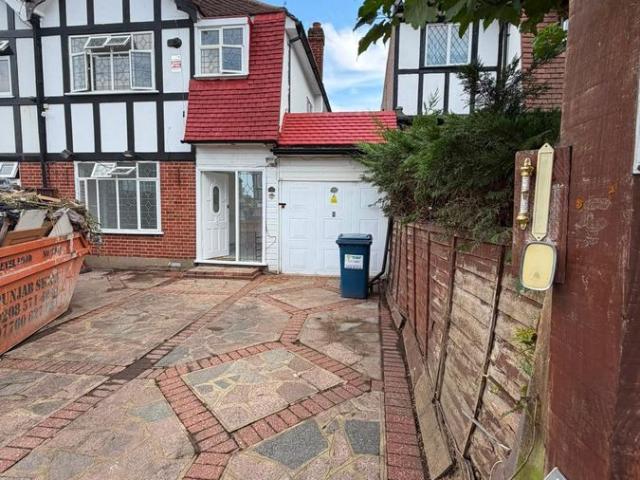 Tithe Farm Avenue, South Harrow HA2, 4 bed semi detached house to rent, £3,150 pcm | PrimeLocation