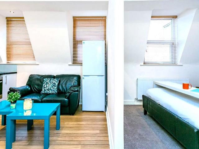 Tithebarn Street, Preston, Lancashire PR1, Room to rent, £906 pcm | PrimeLocation