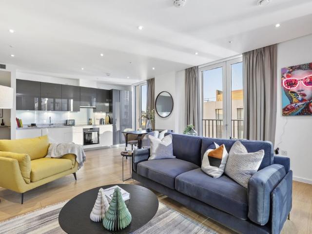 Titian Heights, E20 1FH, London