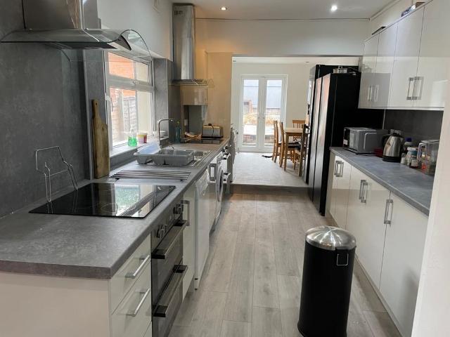 Tiverton Road, BIRMINGHAM, B29 8 bed house to rent £2,426 pcm £560 pw