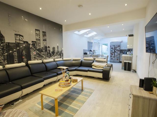 Tiverton Road, Birmingham, West Midlands B29, 6 bed shared accommodation to rent, £581 pcm | PrimeLocation