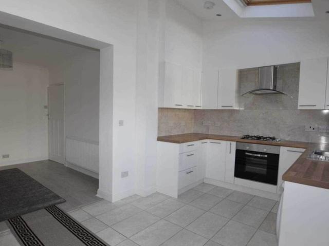 Tiverton Road, Edgware HA8, 4 bed terraced house to rent, £2,700 pcm | PrimeLocation