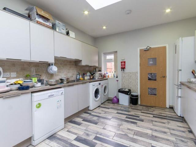 Tiverton Road Selly Oak, Selly Oak B29 6 bed terraced house to rent £4,554 pcm £1,051 pw