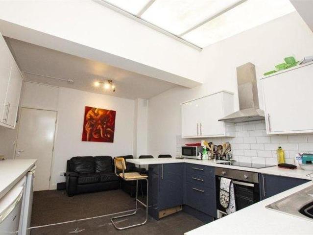 Tiverton Road 6 bed house share to rent £2,910 pcm £672 pw