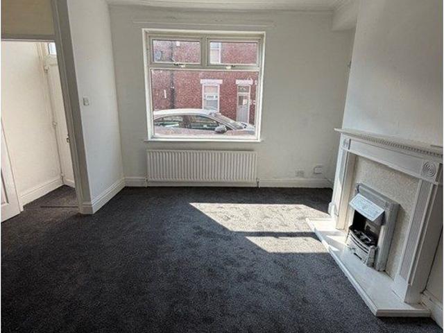 Tivoli Place, Bishop Auckland DL14, 3 bed terraced house to rent, £595 pcm | PrimeLocation