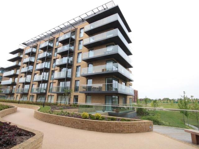 Tizzard Grove Blackheath SE3 1 bed flat to rent £1,900 pcm £438 pw
