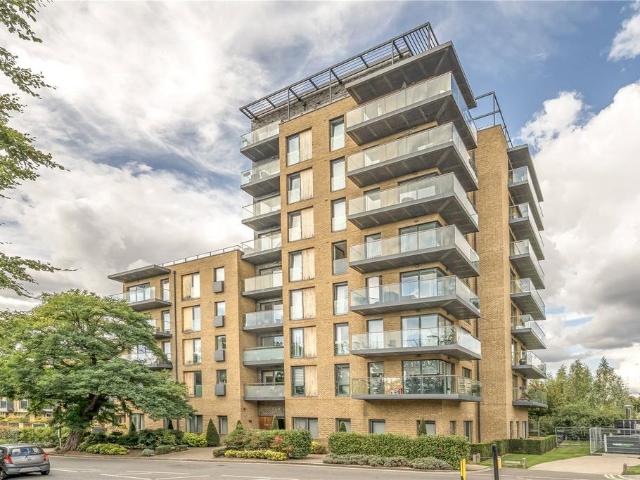 Tizzard Grove, London, SE3 1 bed apartment to rent £1,850 pcm £427 pw