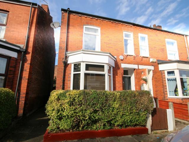 To Let3 Bed House Semi Detached
