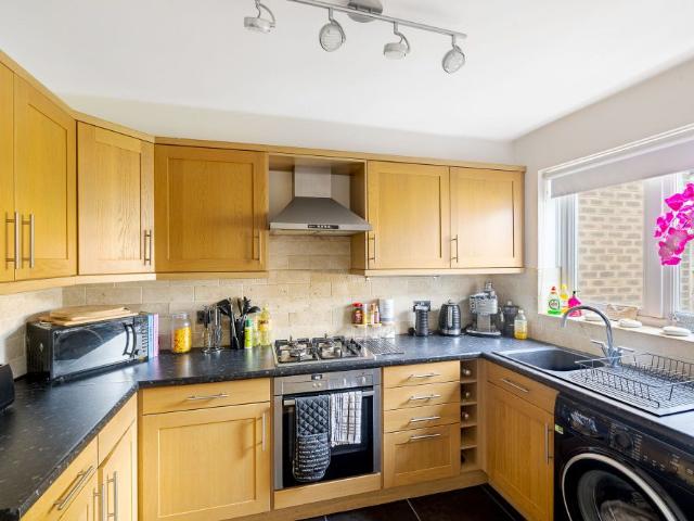To Let 3 Bedroom House