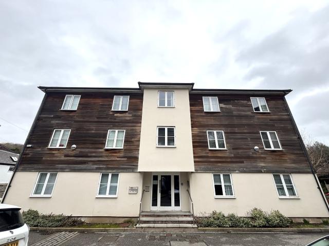 To Let 1 Bed Flat