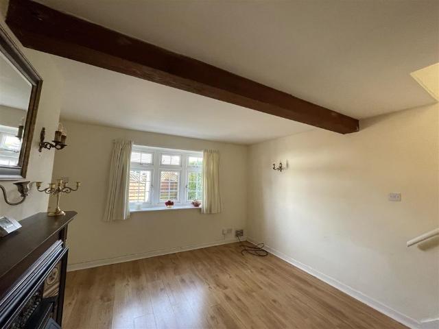 To Let 2 Bed House Mid Terrace Brunswick Road, Buckley Per Month £800 pcm