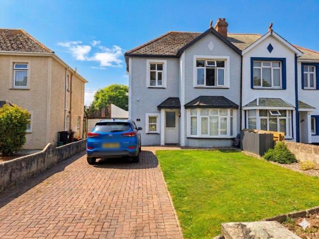 To Let 4 Bed House Of Multiple Occupation