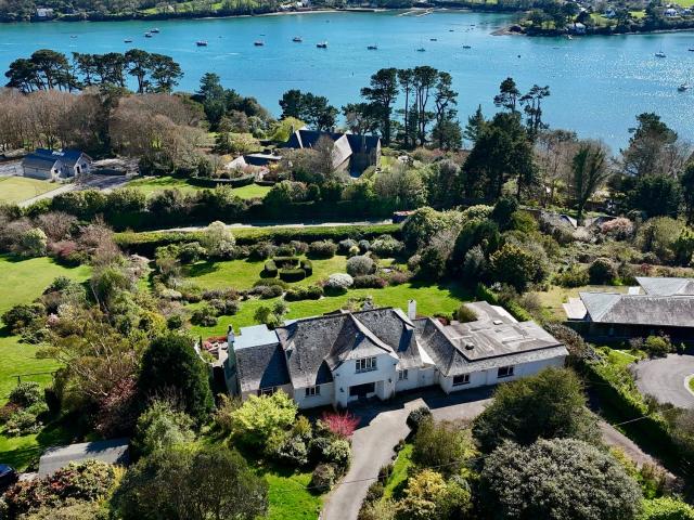 To Let 5 Bed House