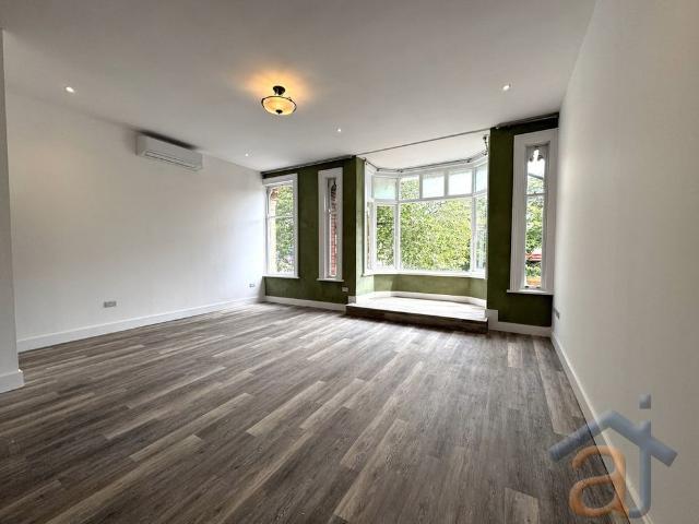 To Let – Albany Building, Lord Street, Southport PR8