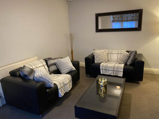 To Let Knowle Road Main, Burley, Leeds Lets Live Leeds