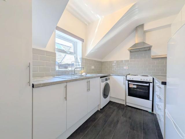 To Let – King Street, Southport Town Centre, PR8 – Two Bed Apt