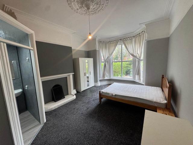 To Let Harehills Avenue Room 1, Chapeltown, Leeds Lets Live Leeds