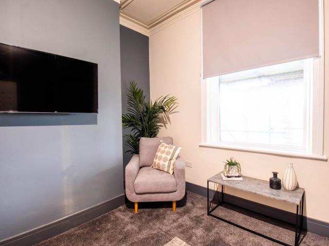 To Let Westover Road Room 1, Bramley, Leeds Lets Live Leeds