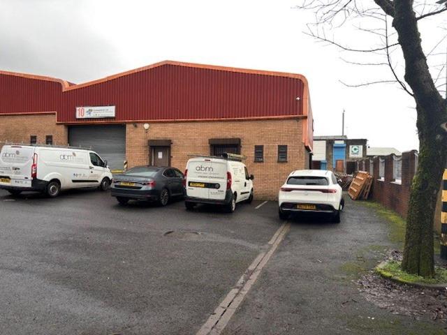 TO LET Unit 10 Alma Ind Estate. Property to rent £1,458 pcm £337 pw