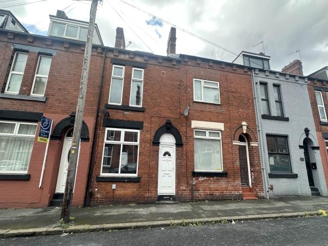 To Let Victoria Grove, Osmondthorpe, Leeds Lets Live Leeds