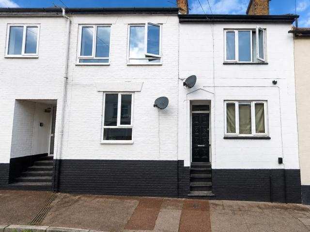 To Rent Castle Road, Chatham, ME4