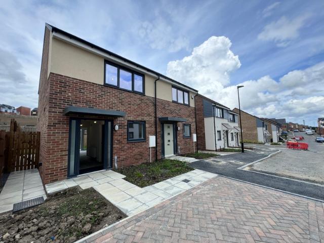 To Rent Chapel Rigg Drive. Newcastle, NE15