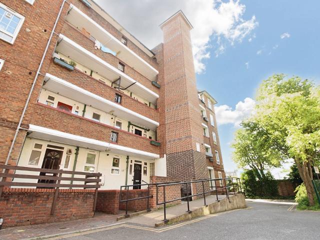 To Rent Charlotte Terrace, Islington, London, N1 Must be seen £3,100 pcm Tenancy Info