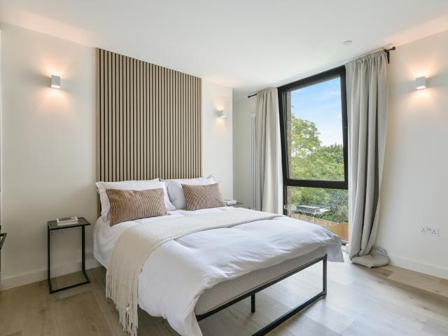 To Rent Greenhill Way, Harrow, HA1 Fixed Price £1,288 pcm