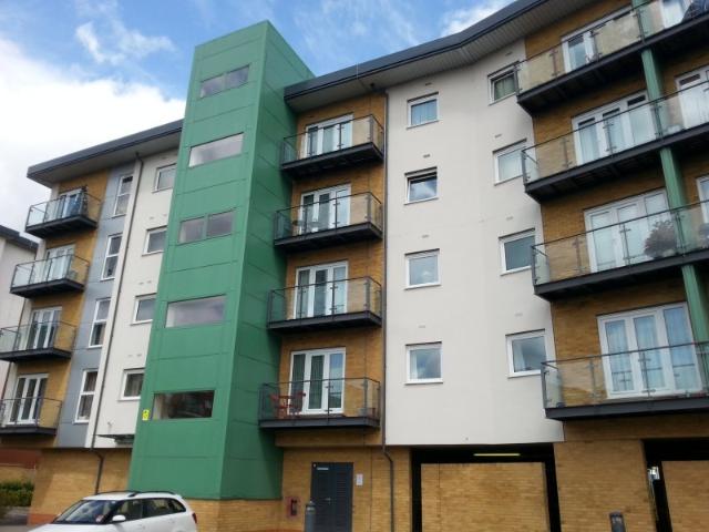 Let Parkhouse Court, Hatfield, AL10 £1,700 pcm