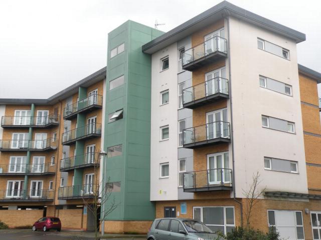 To Rent Parkhouse Court, Hatfield, AL10 £1,700 pcm