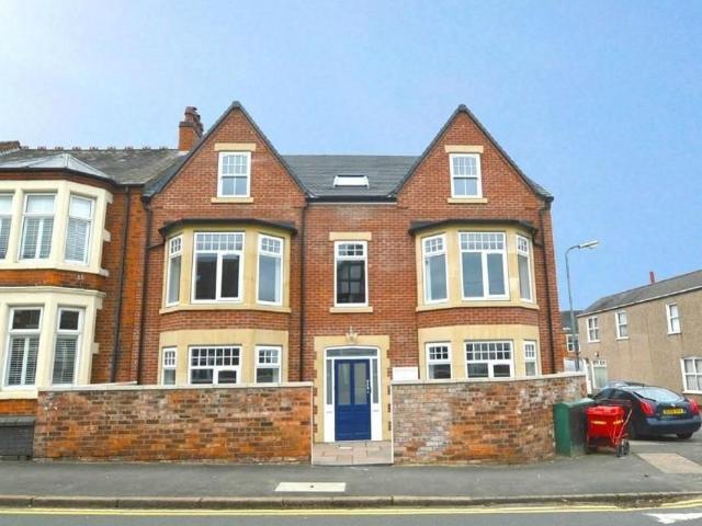 Tom Brown Street, Rugby CV21, 1 bed flat to rent, £775 pcm | PrimeLocation