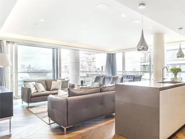 Tom Simmons, 2 Still Walk, London, SE1 2RA, United Kingdom | 3 bed apartment for rent #167777674 | Rentberry