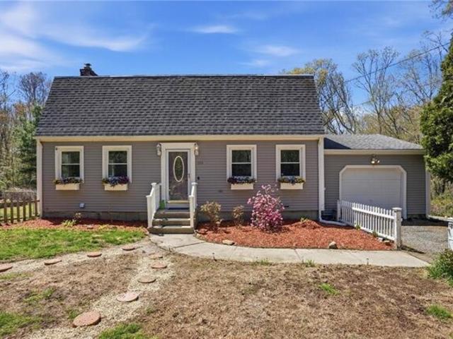Tomaquag Rd, Hopkinton, Home For Sale
