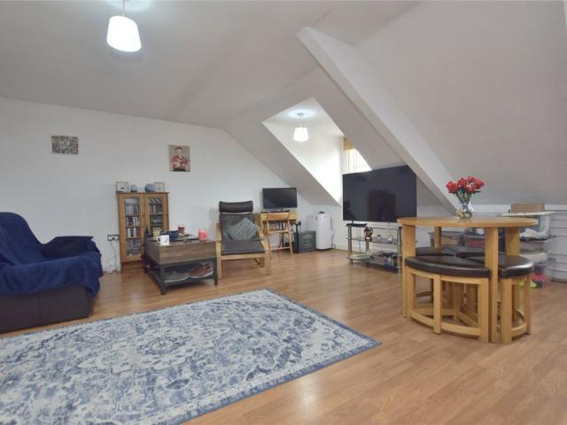 Tomkinson Court, 46 East Street, Tewkesbury, Gloucestershire, GL20