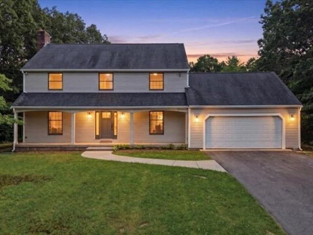 Tommys Ln, Freetown, Home For Sale
