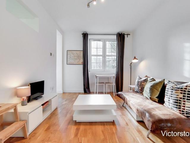 Tompion House, Percival Street. 1 bed apartment to rent £2,200 pcm £508 pw